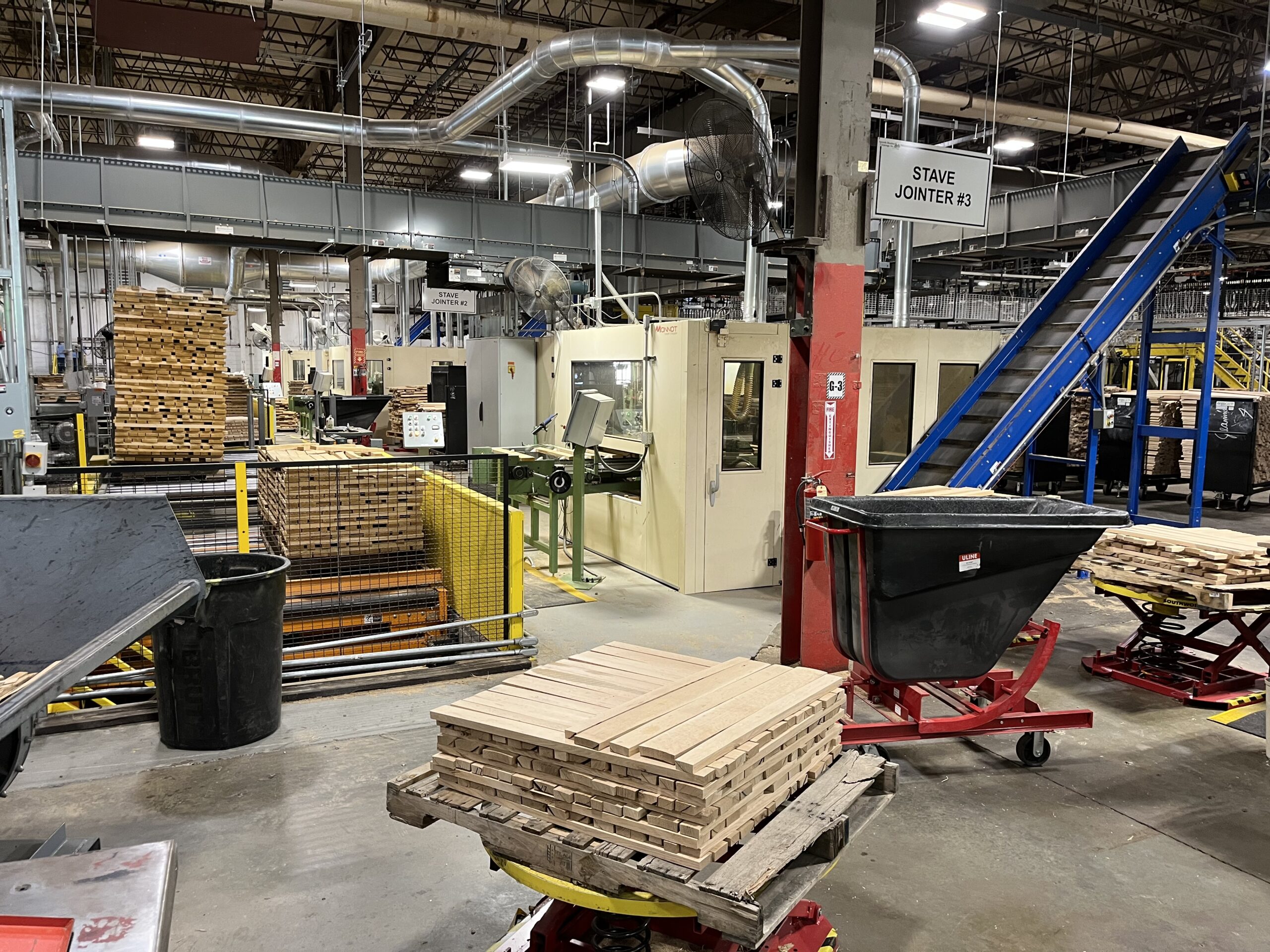 Ligne d'usinage des Douelles pour Chêne Américain - Machines de ...